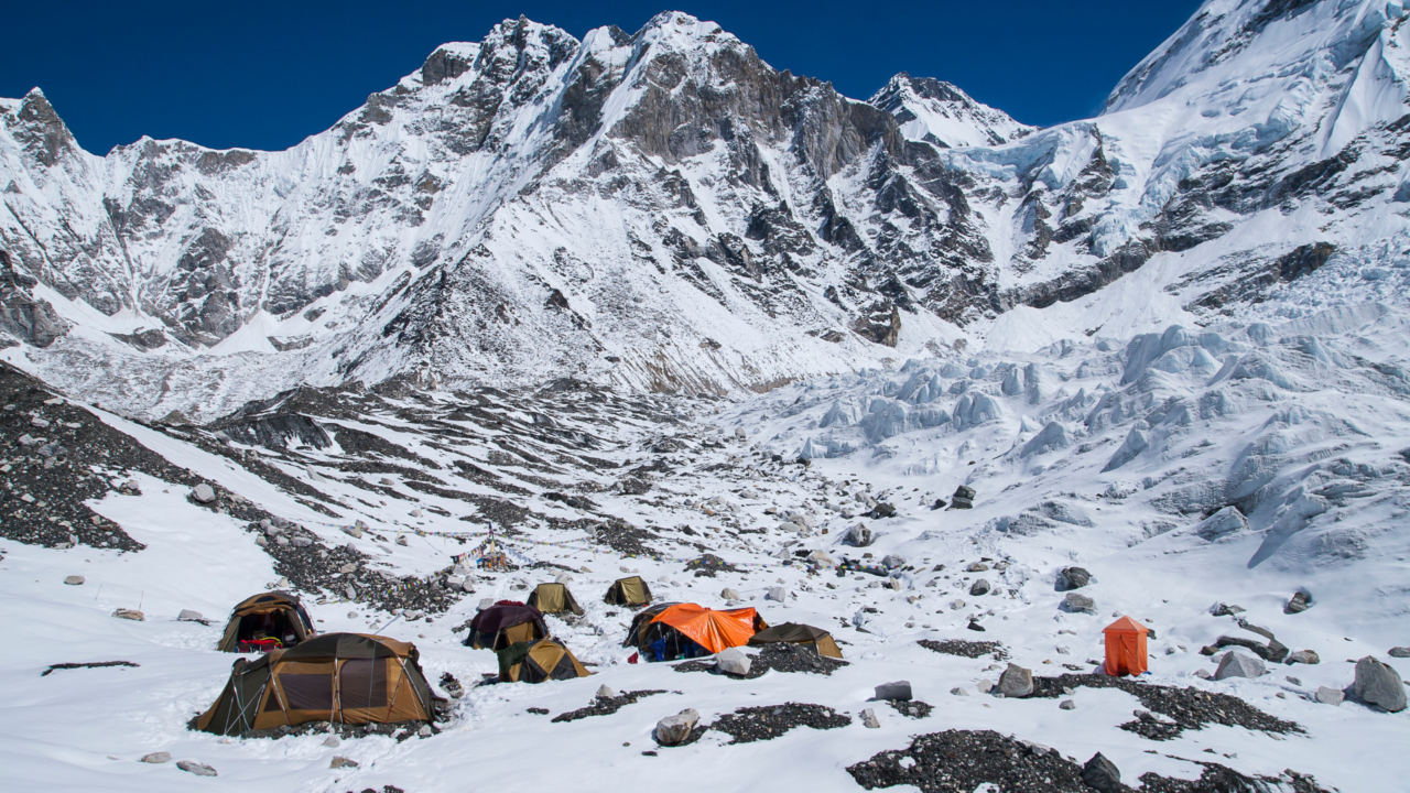 How to Know You're Prepared to Tackle Mount Everest Summit - Altitude ...